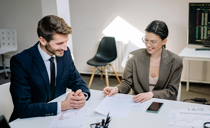 What is an Indicative Offer in an M&A? | Hilton Smythe